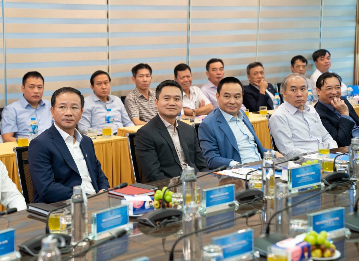 Petrolimex Corporation and FPT Digital kick off the Digital ...