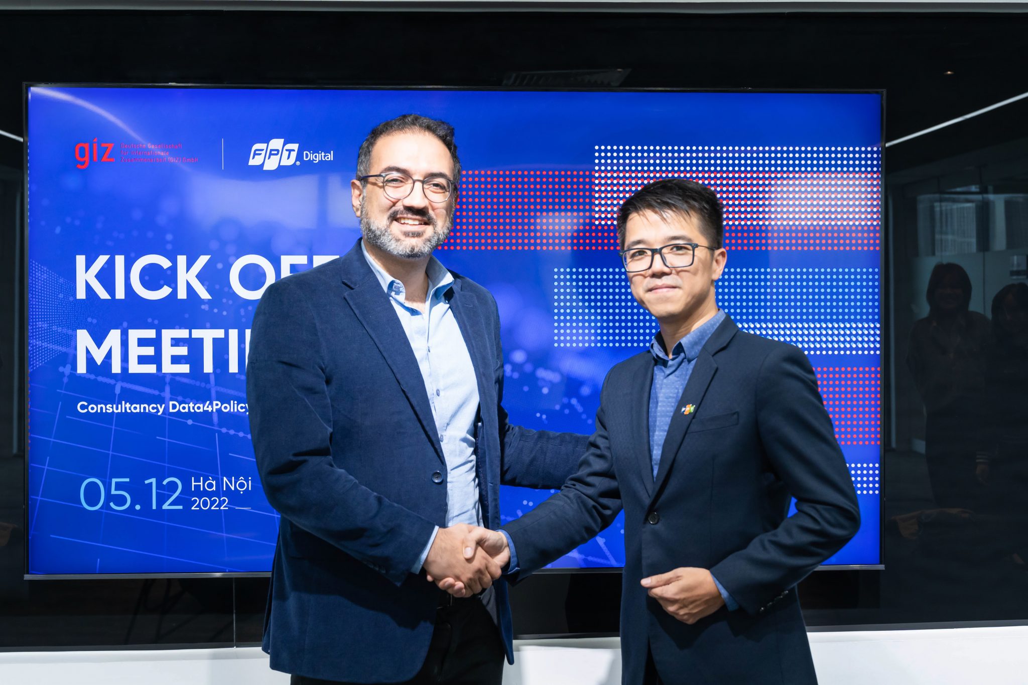 Officially kick-off the cooperation project between the German ...