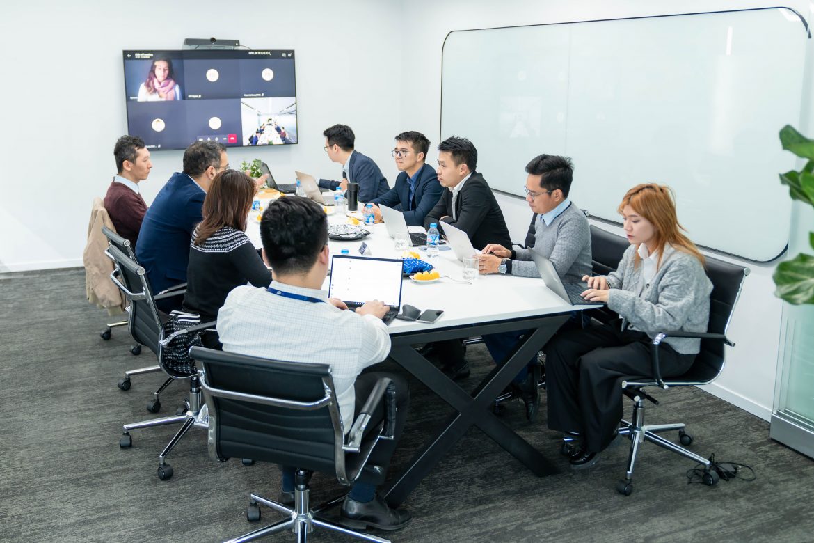 Officially kick-off the cooperation project between the German ...