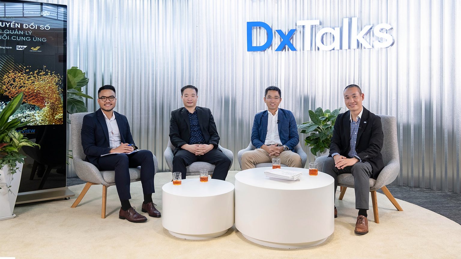 S2 EP03: Digital transformation in supply chain management - FPT Digital