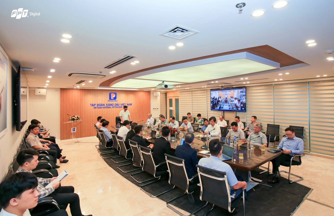 FPT Digital provides digital transformation strategy training at ...